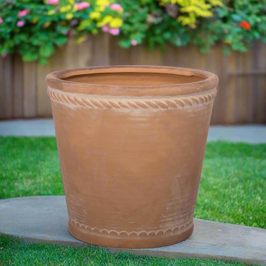 Paisley Terracotta Round Pot – Urban Trends Collection